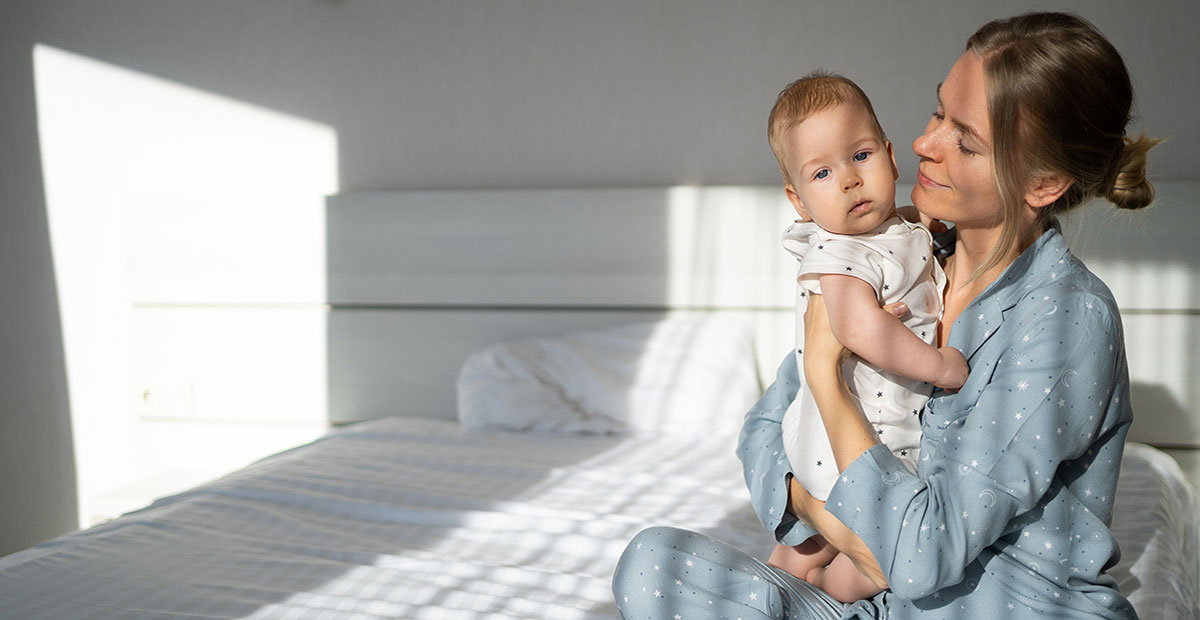 Har mere barsel til fædre en virkning på moderens vilje til at føde et ...